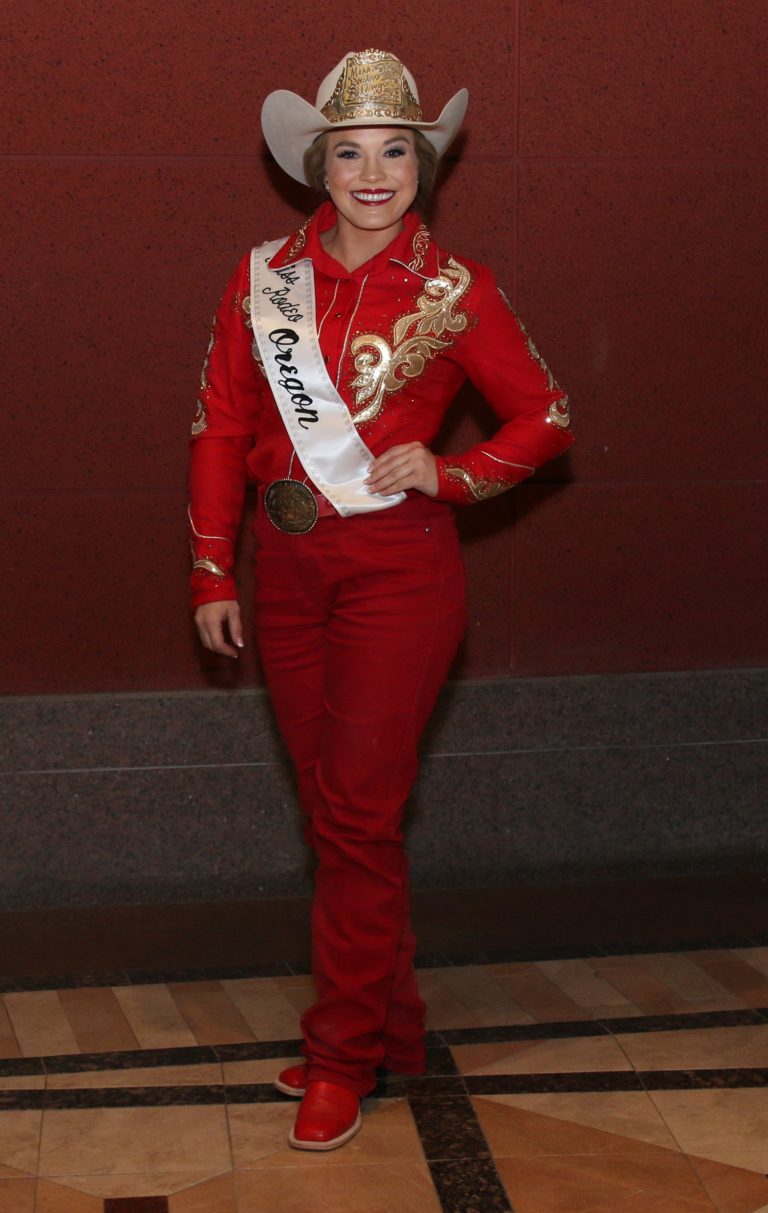 The Oregon Queen — November 2018 – Miss Rodeo Oregon