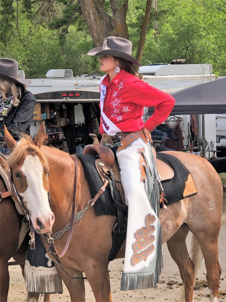 The Oregon Queen — May/June 2021 – Miss Rodeo Oregon